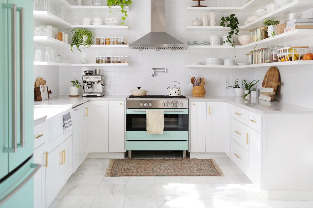 Personalizing Your Space with Custom High-End Kitchen Cabinets - PA Kitchen